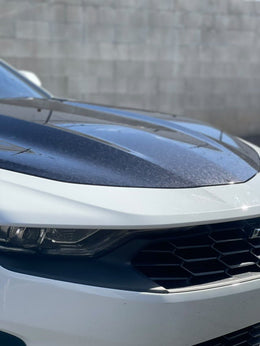 Ultra Gloss Forged Carbon Fiber - Aura Vinyl